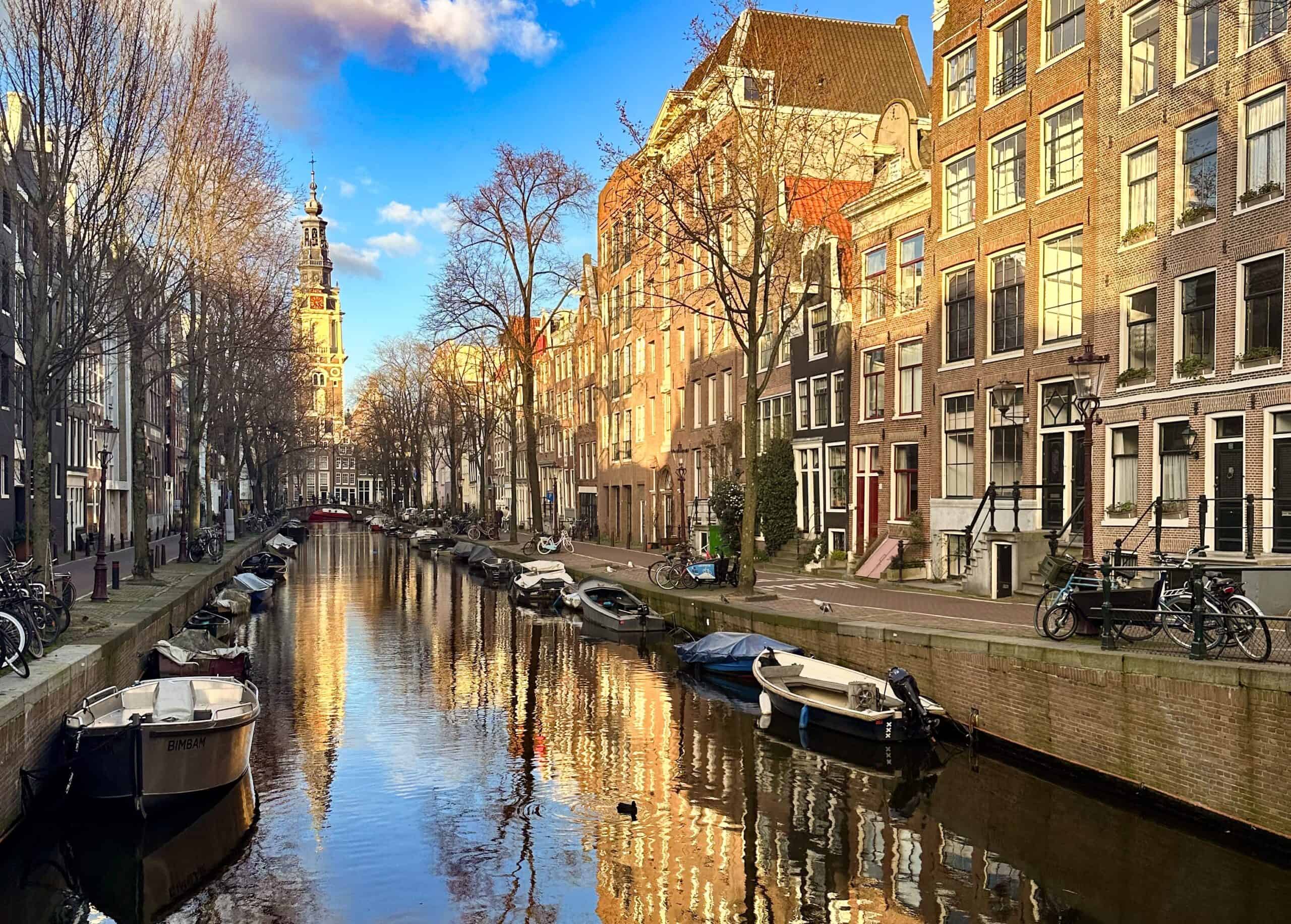 Amsterdam Language What Language Do They Speak In Amsterdam A